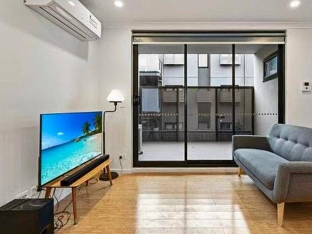 104/379 381 Burwood Highway