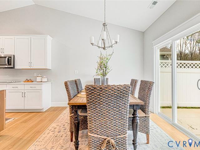10438 Odette Estate Lane R3