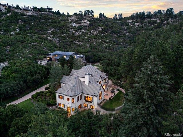 1043 Meteor Pl, Castle Rock, CO 80108