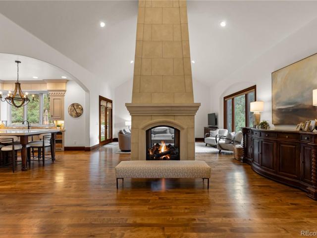 1043 Meteor Place