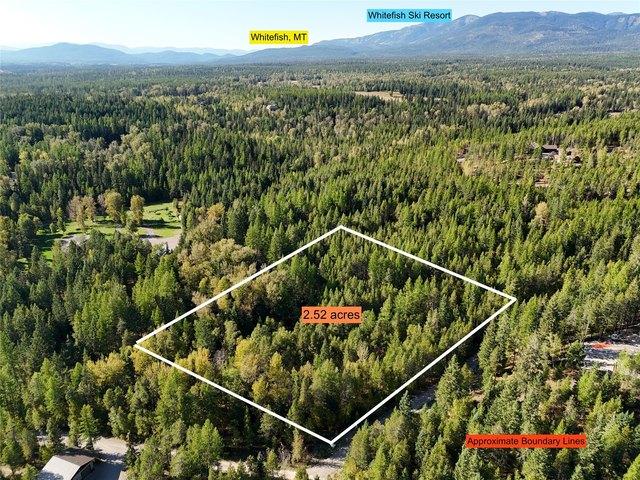 1043 Oakmont Ln, Columbia Falls, MT 59912