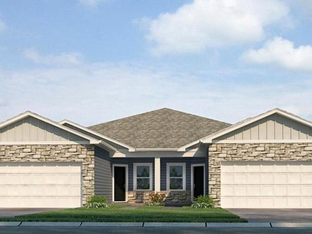 1043 Butler Lake Ct, Fort Wayne, IN 46818