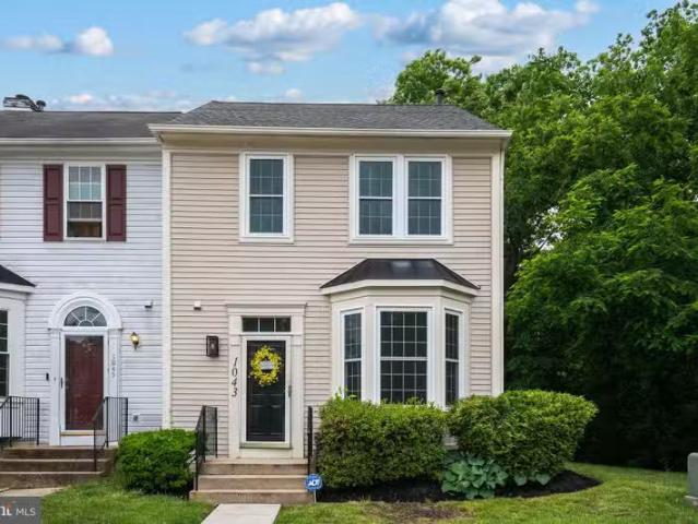 1043 Downing Ct, Bowie, MD 20721 MLS #MDPG2153428