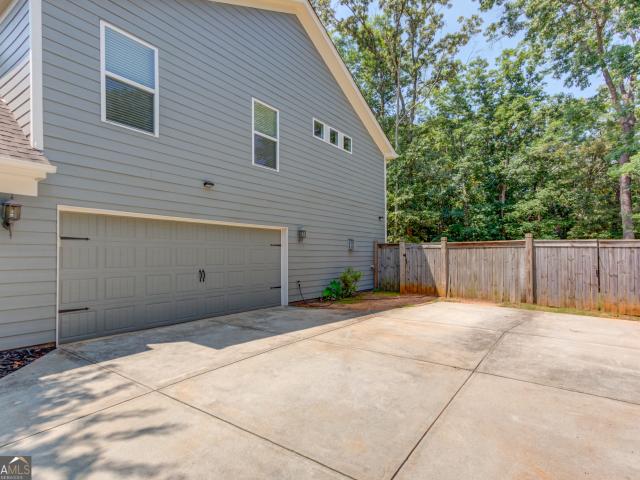 1043 Liberty Park Drive