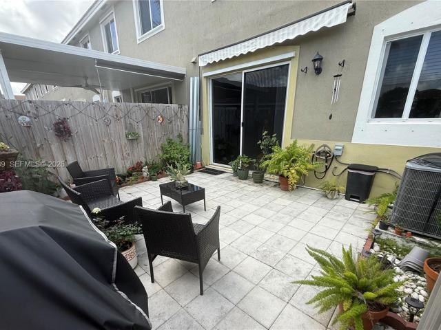 1043 SE 24th Ave, Homestead, FL 33035 | MLS #A11954