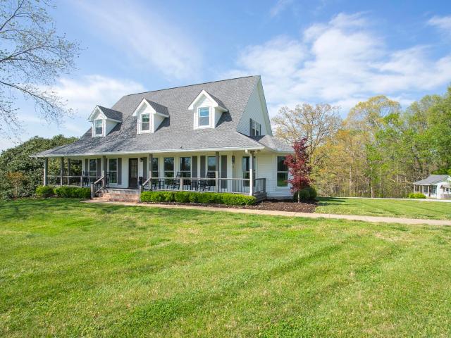 1043 Shelton Rd