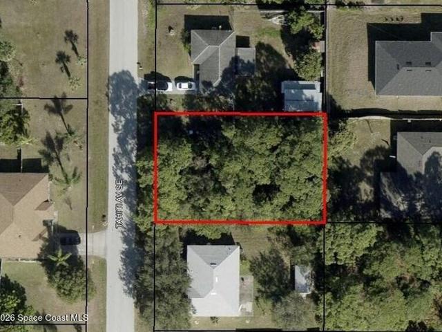 1043 Tahiti Ave SE, Palm Bay, FL 32909