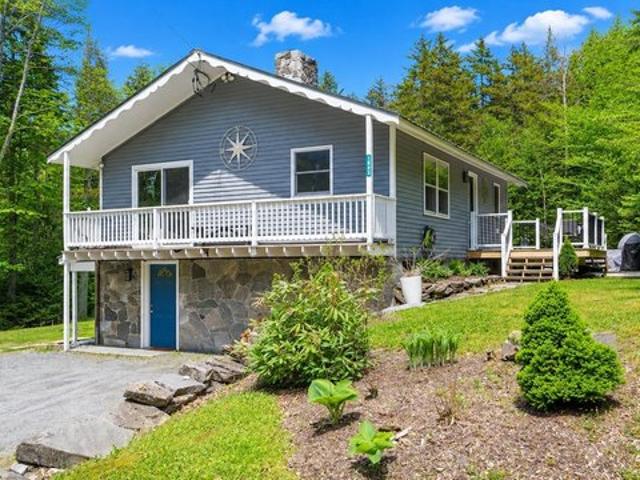 1043 Town Farm Rd, Ludlow, VT 05149