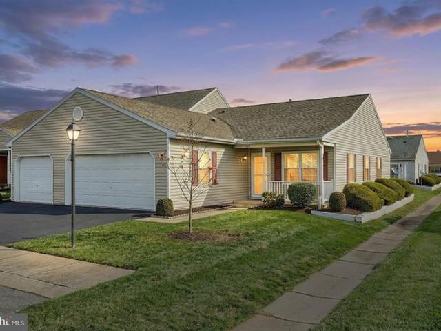 1043 Village Way Unit 1043, York, PA 17404