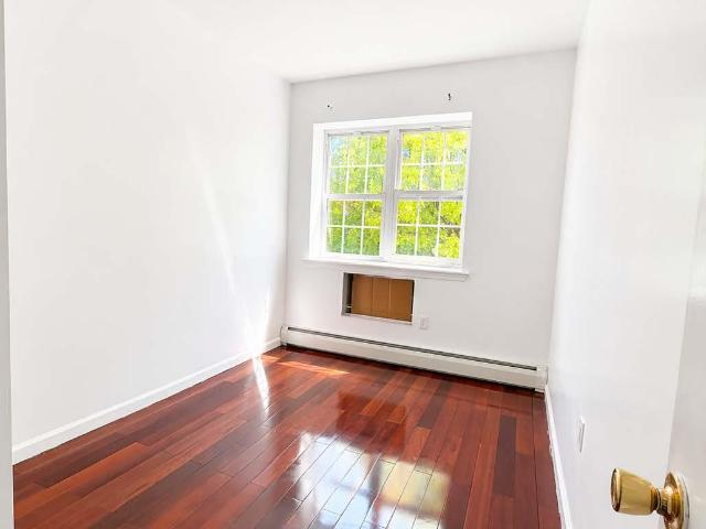104 3 th Avenue 2B