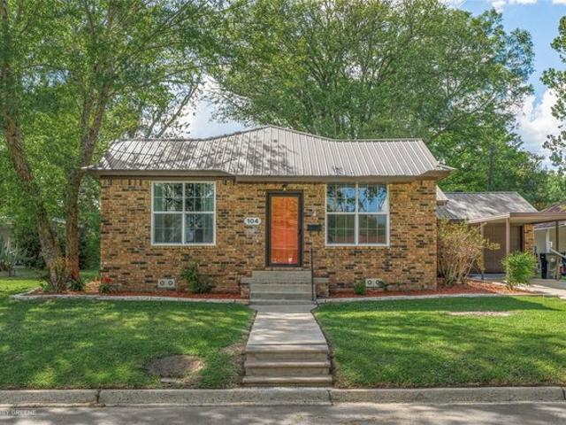 104 3rd St NW, Springhill, LA 71075