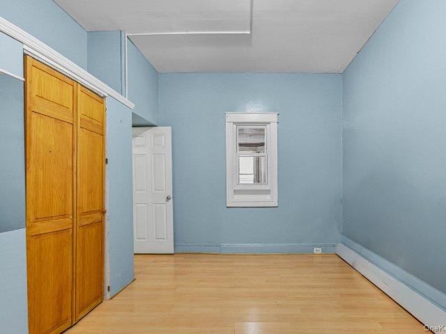 104 0 th Avenue