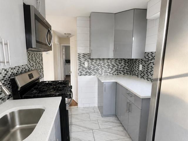 104 11 th Street 2nd Fl