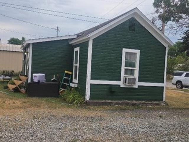 104 1/2 N K St, Livingston, MT 59047