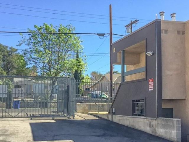 104 1 Bedroom Apartment for Rent at PARKVIEW, Los Angeles, CA 91042 Sunland Tujunga