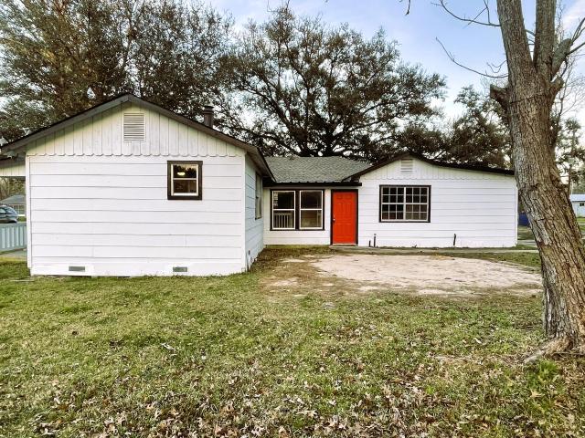 104 County Road 2401