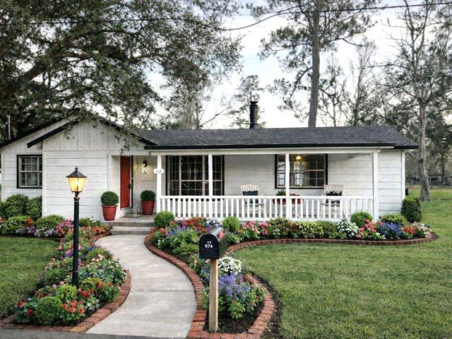 104 County Road 2401