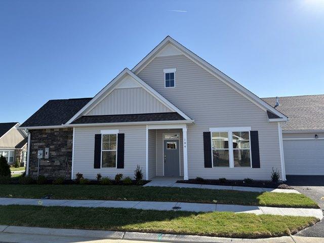 104 Cathedral St, Smithfield, VA 23430
