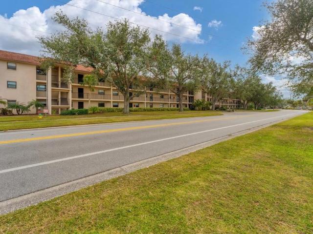 104 Capri Isles Blvd, Unit 112, Venice, FL 34292 | MLS #A4636