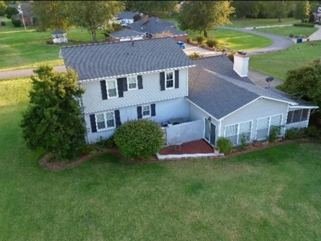 104 Cardinal Drive