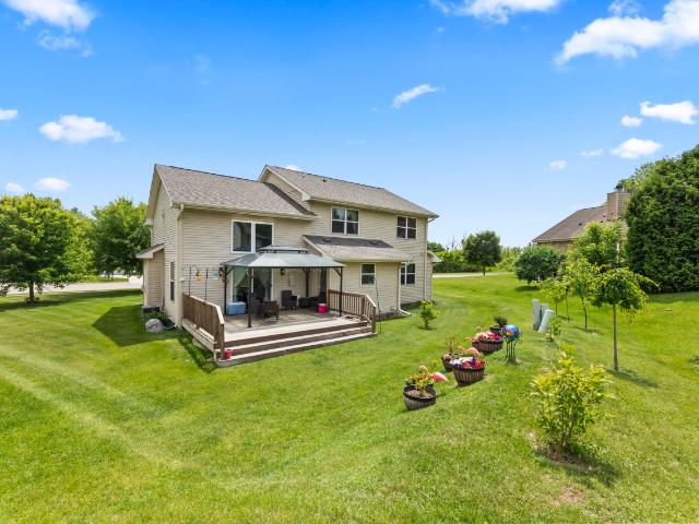 104 Chapel Hill Dr