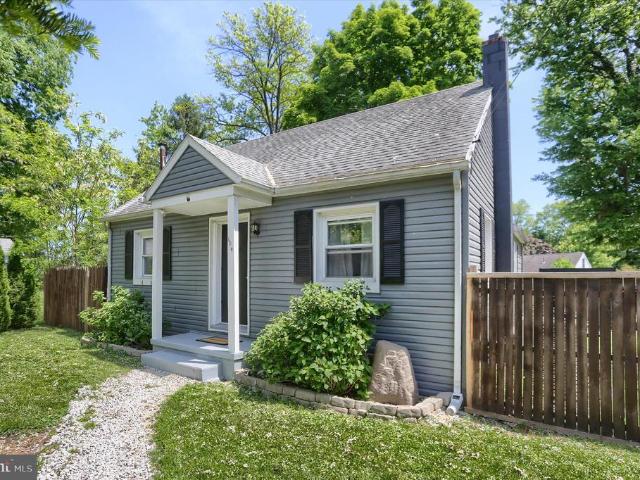 104 Clarkton Court