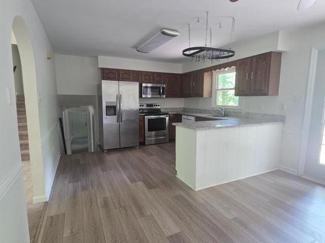 104 Crutchfield Circle