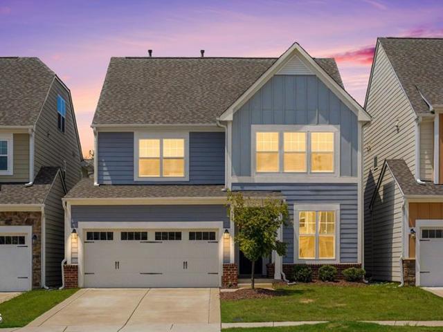104 Cressida Wds Dr, Holly Springs, NC 27540