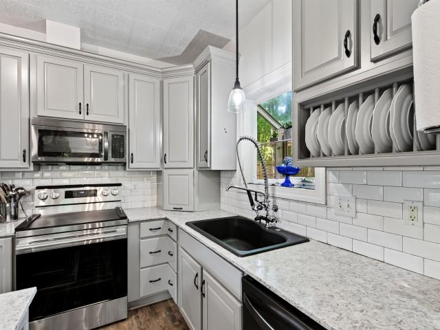 104 Acadia Court