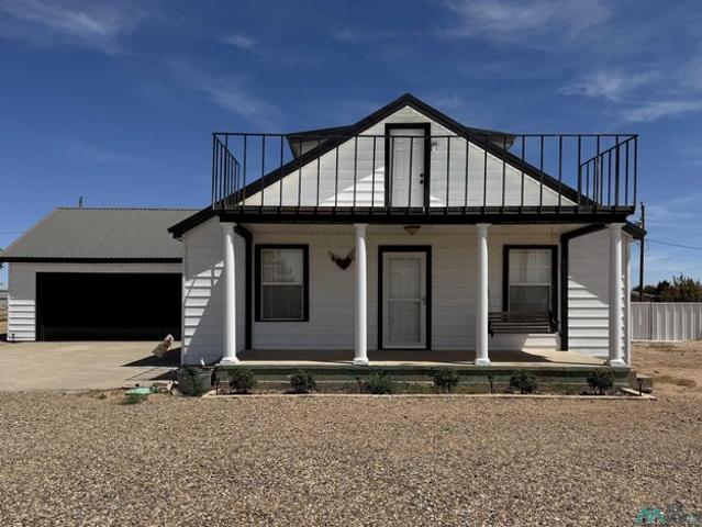 104 Apache Dr, Logan, NM 88426