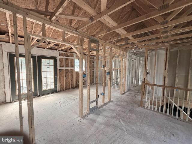 104 Arbutus Lane