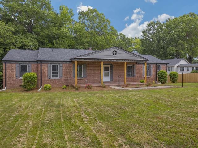 104 Arrowood Lane