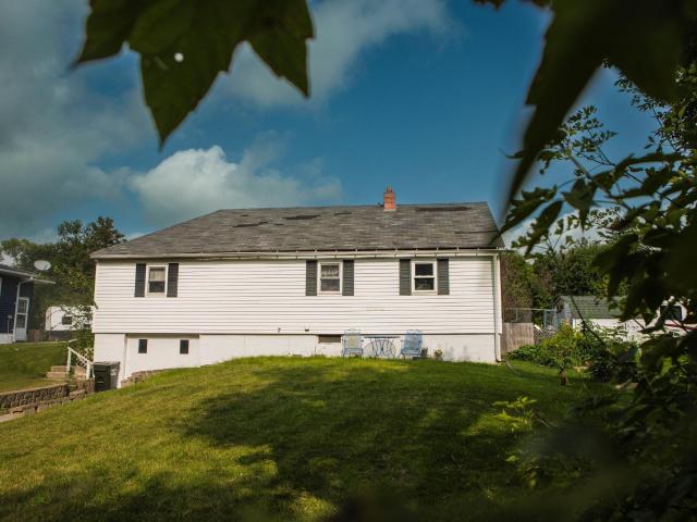 104 Atlantic Avenue S