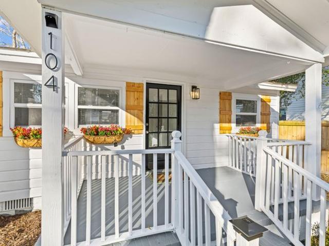 104 Atlantic St, Summerville, SC 29483