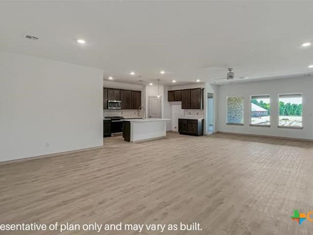 104 Boston Circle