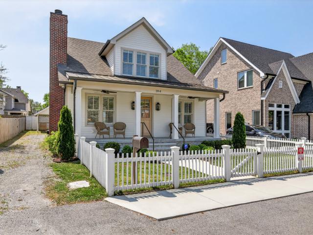 104 Battlefield Dr