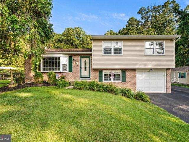 104 Baldwin Rd, Coatesville, PA 19320
