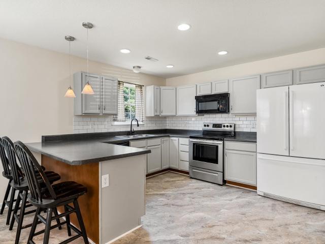 104 Belspring Lane
