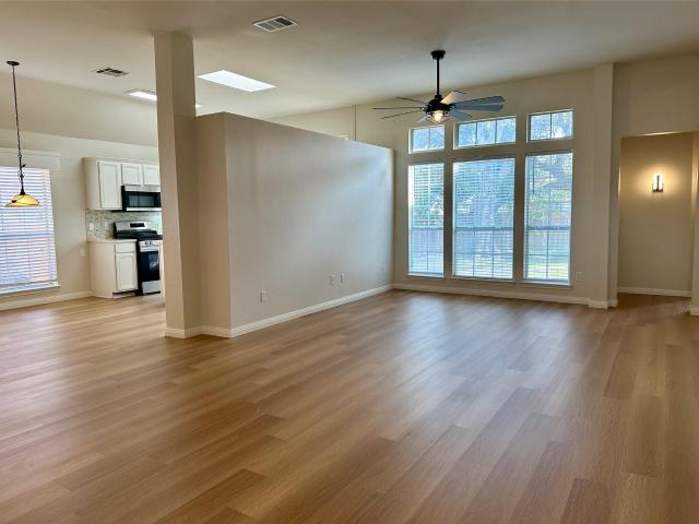 104 Benchmark St
