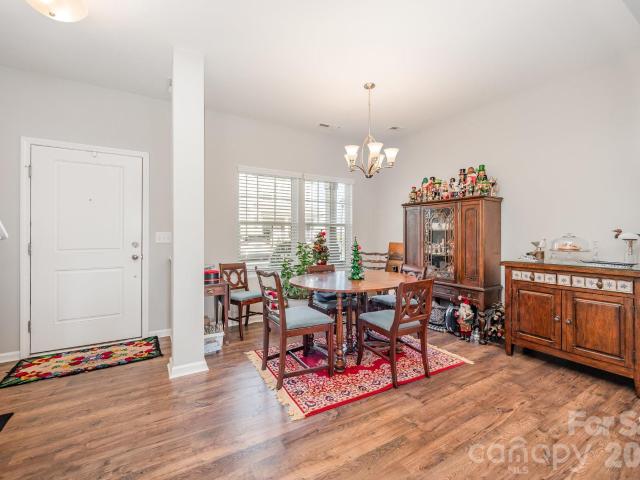 104 Blackstone Court