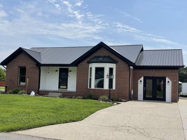 104 Brandon Ln, Barbourville, KY 40906