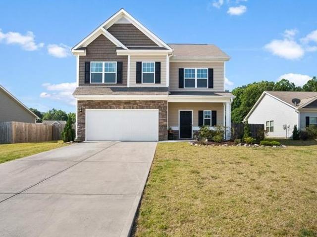 104 Bristol Ln, Calhoun, GA 30701