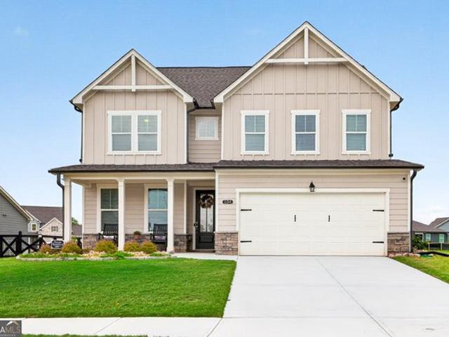 104 Grand Meadows Dr, Hoschton, GA 30548