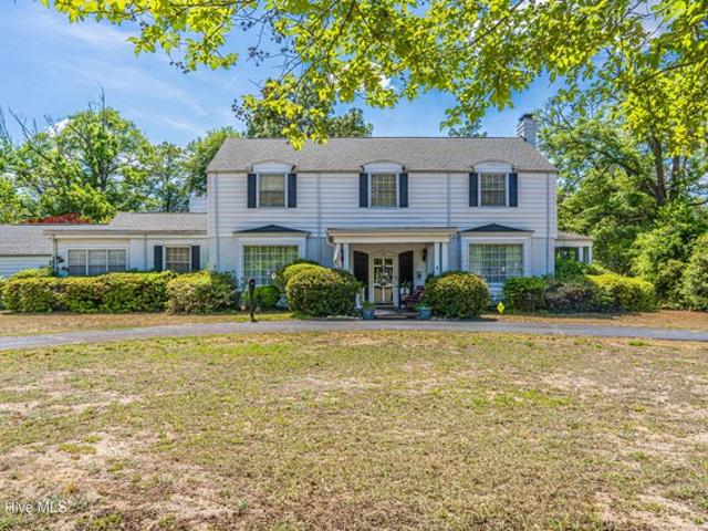 104 Dogwood Ln, Hamlet, NC 28345