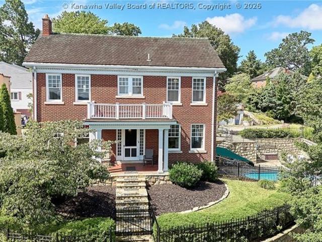 104 Deming Dr, Charleston, WV 25314