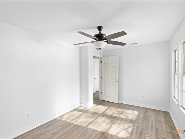 104 E Whitney Street