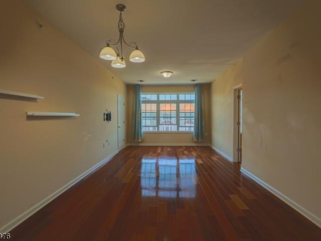 104 E Elizabeth Ave # 403