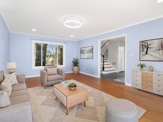 104 E Louis Ave, Lake Forest, IL 60045 | MLS #12617 | Compass