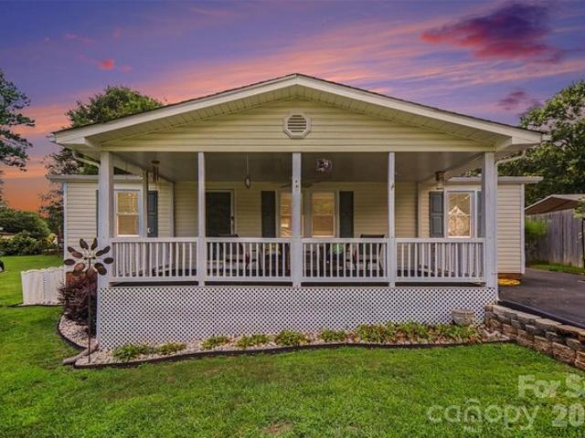 104 E Main St, Belmont, NC 28012