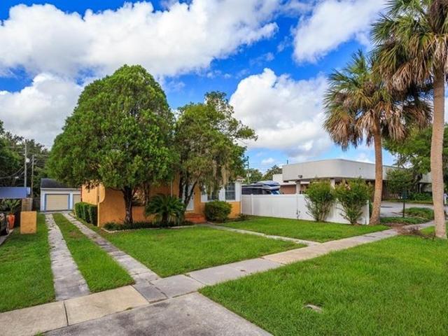 104 E Pinecrest Ave, Eustis, FL 32726
